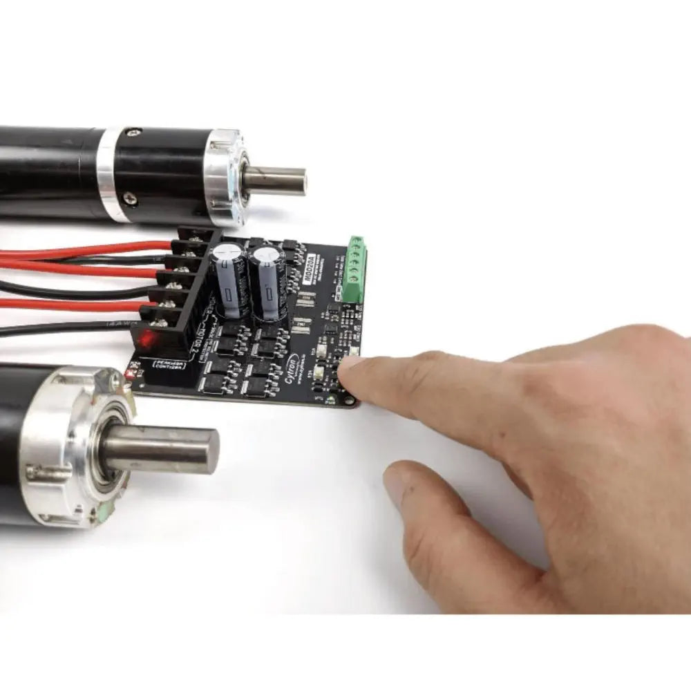 Cytron 20A 6V-30V Dual DC Motor Driver - RobotShop