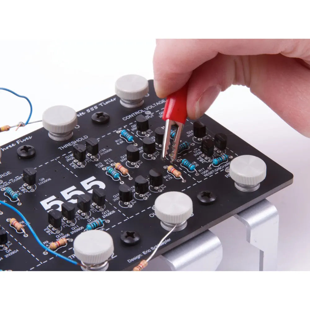 Evil Mad Scientist The Three Fives 555 DIY-Timer Kit - RobotShop